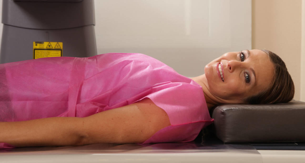 Come viene effettuato l'esame MOC Dexa?